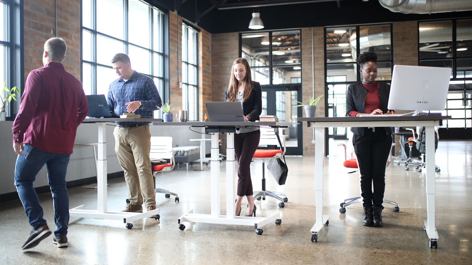 How Do I Ask My Boss For A Standing Desk At Work?